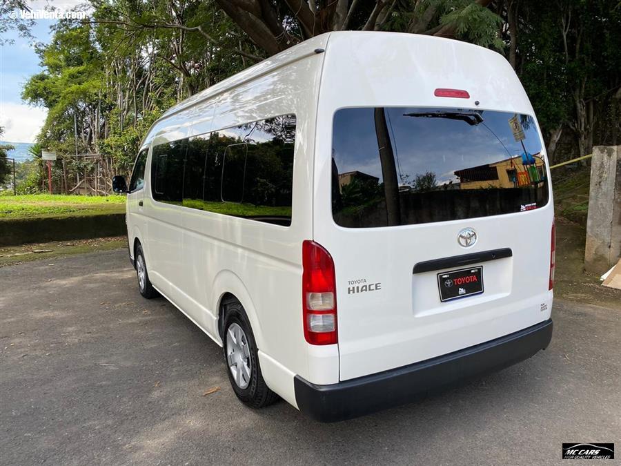 2019 Toyota Hiace 5L a la venta | MC Cars